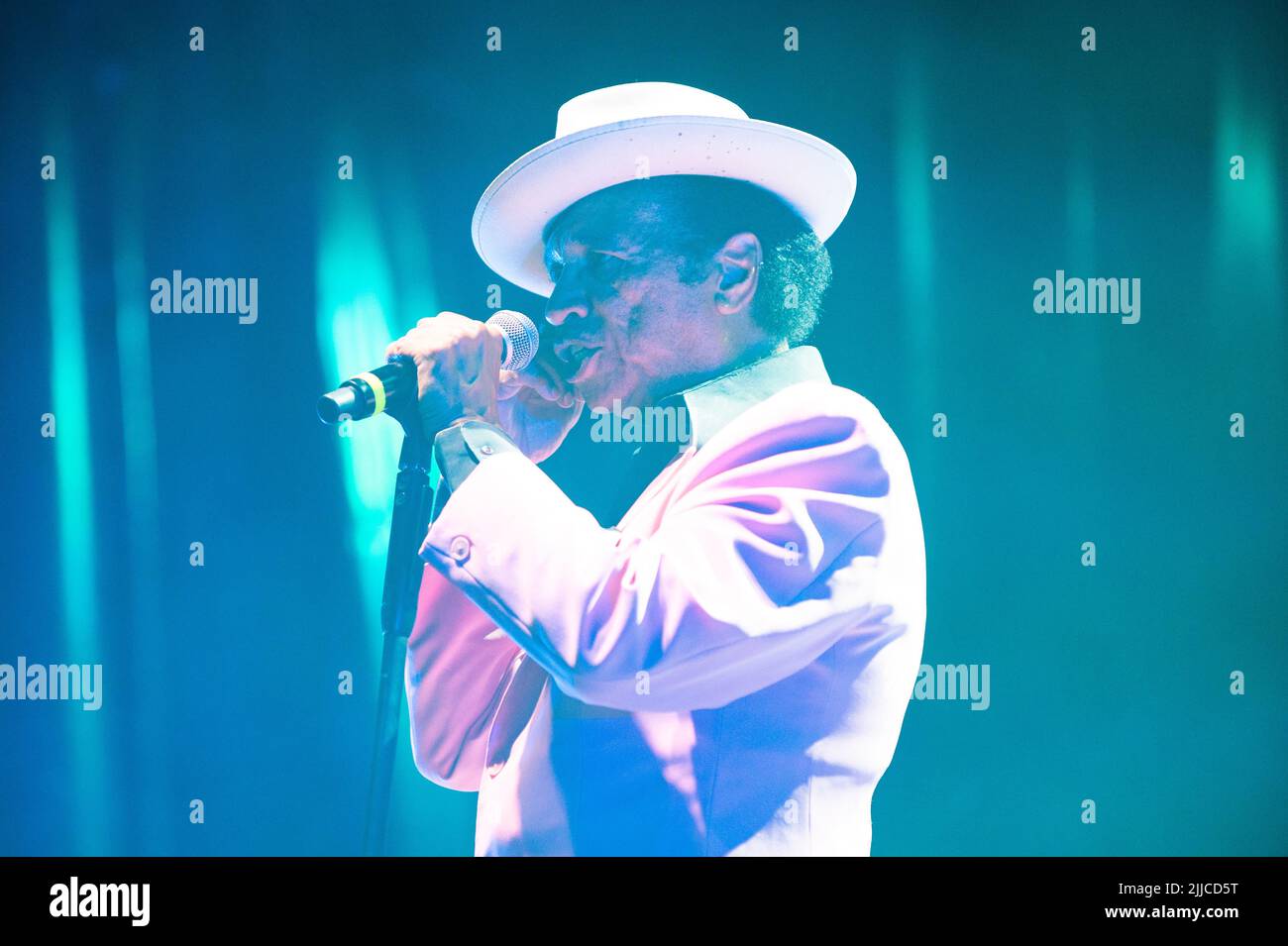 Kid Creole & the coconuts performs Italy Stock Photo - Alamy