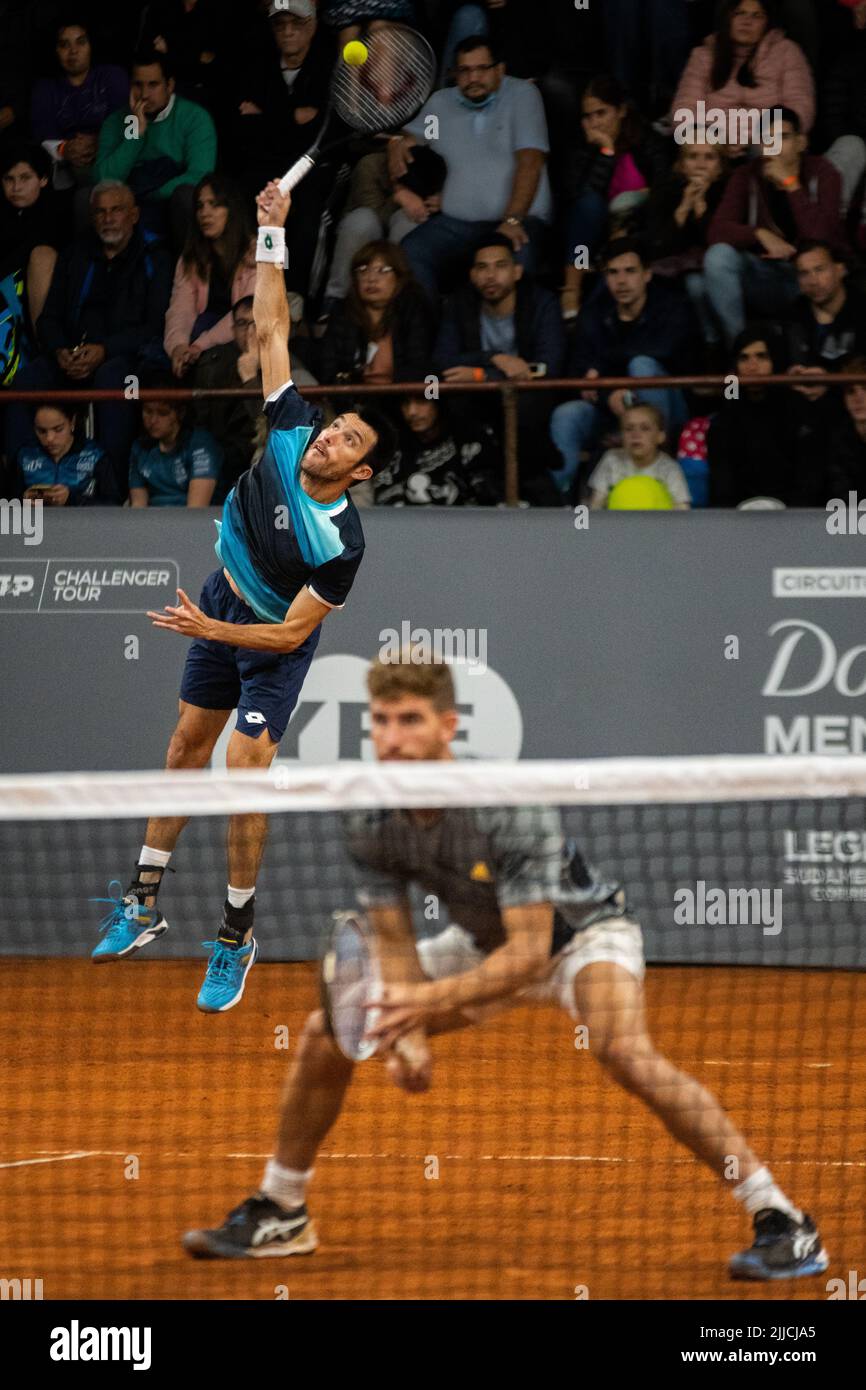 Leo Mayer and Ignacio Monzon playing an ATP Challenger match in ...