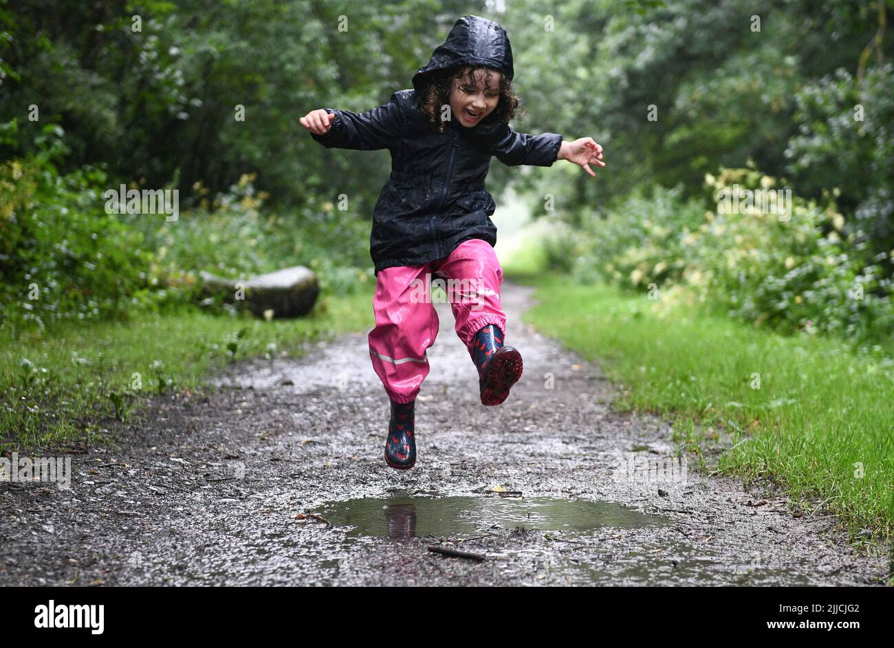 Wearing waterproofs wellies hi-res stock photography and images - Alamy