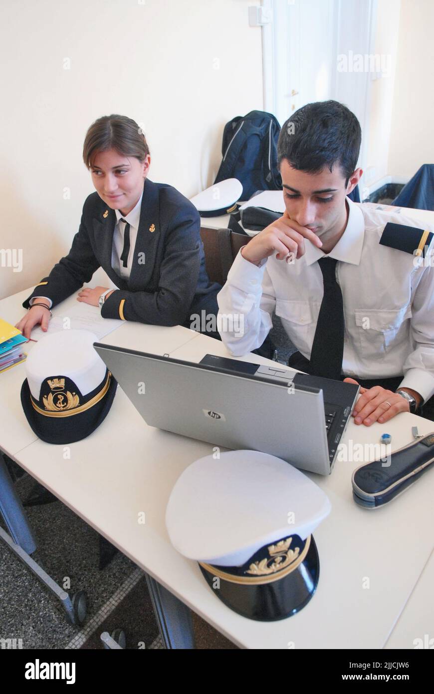 Genoa (Italy), Academy of the Merchant Navy, advanced specialization ...