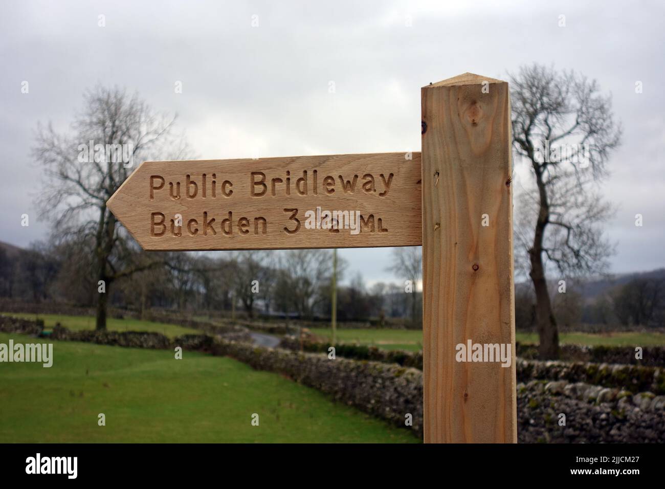 Wooden Signpost for Public Bridleway to Buckden in Wharfedale from ...