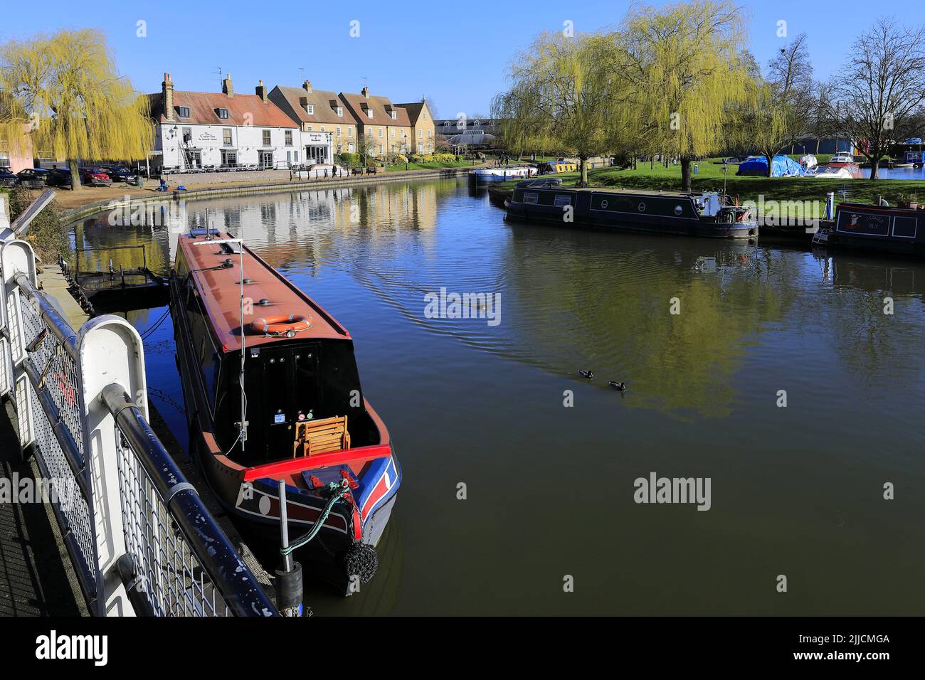 The river Great Ouse embankment, Ely City, Cambridgeshire, England, UK ...