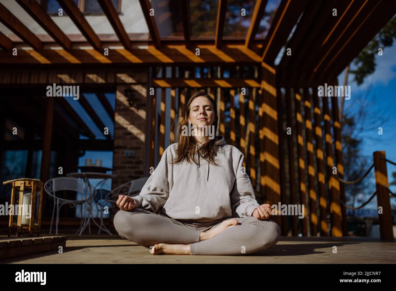 Motivation breathing hi-res stock photography and images - Alamy