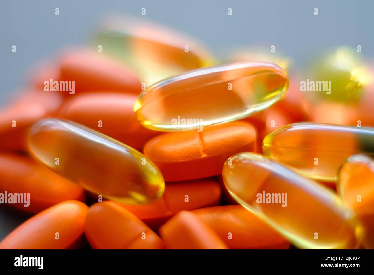 pill mix painkiller prescription drugs capsules Stock Photo - Alamy