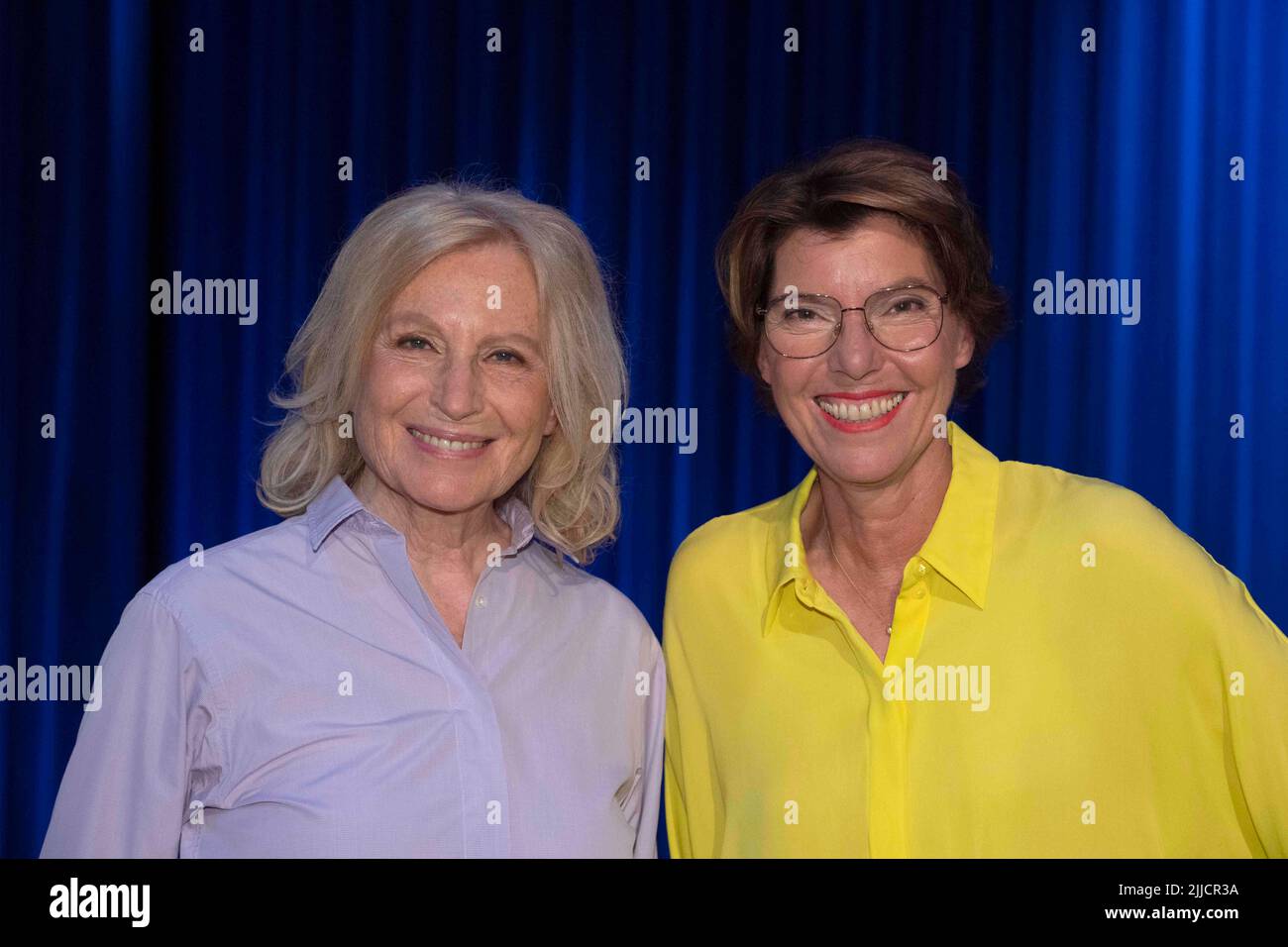from left: Maren KROYMANN, actress, presenter Bettina BOETTINGER, B ...