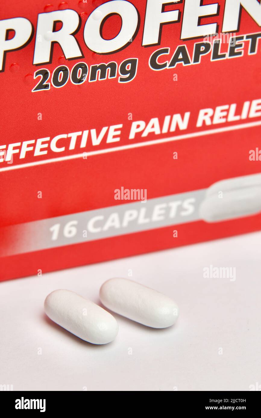 Ibuprofen 200mg caplets Stock Photo - Alamy
