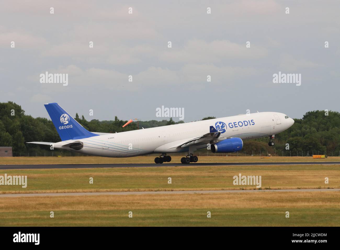 Geodis cargo plane hi-res stock photography and images - Alamy
