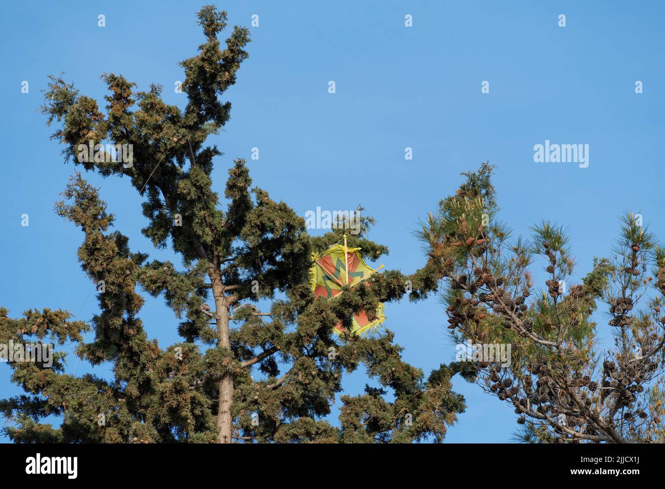 Traditional greek kite hi-res stock photography and images - Alamy