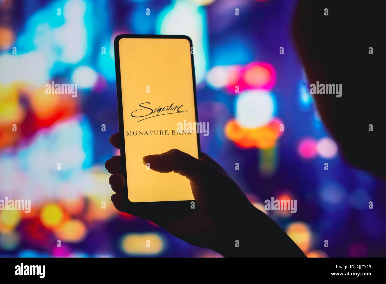Signature bank logo hi-res stock photography and images - Alamy