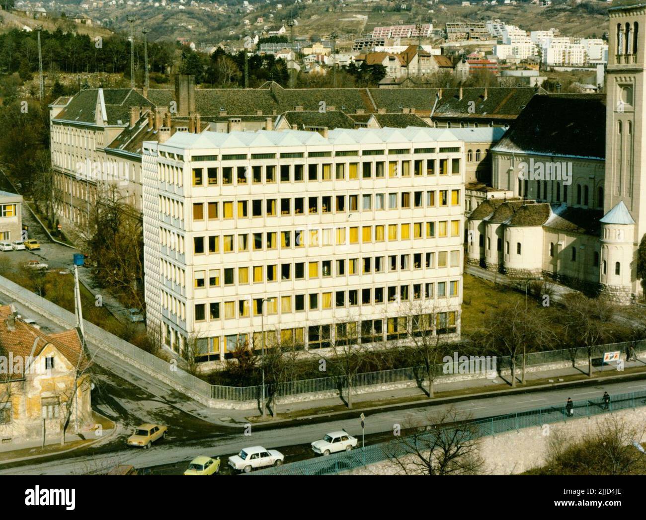 Janus Pannonius University. JPTE (Janus Pannonius University of Pécs ...