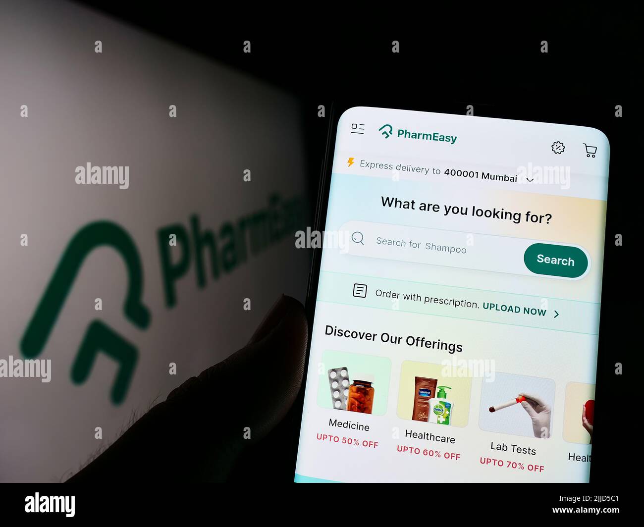 Pharmeasy logo hi-res stock photography and images - Alamy