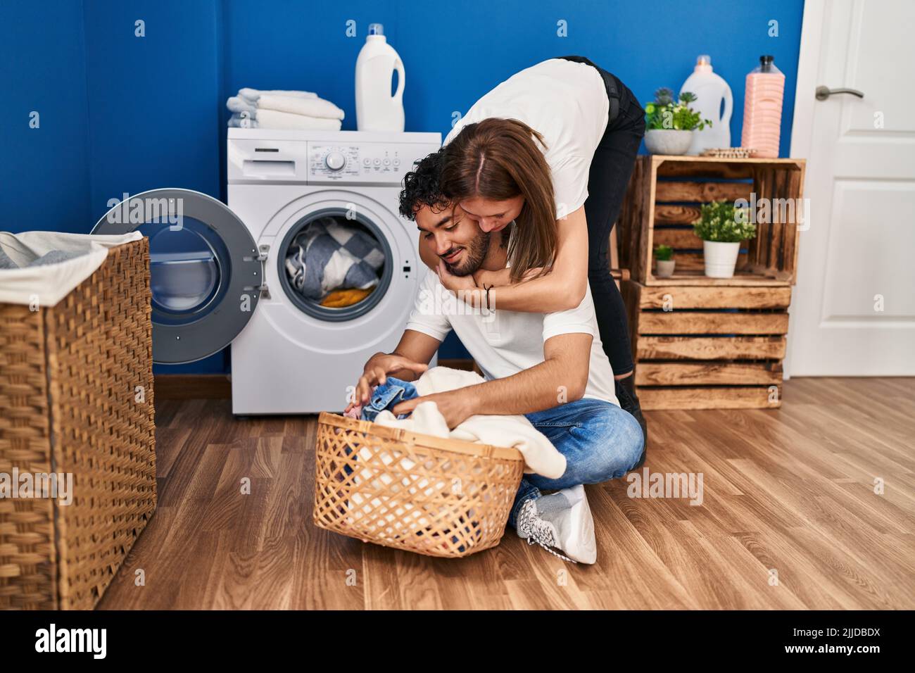 Laundry hug couple clothes hi-res stock photography and images - Alamy