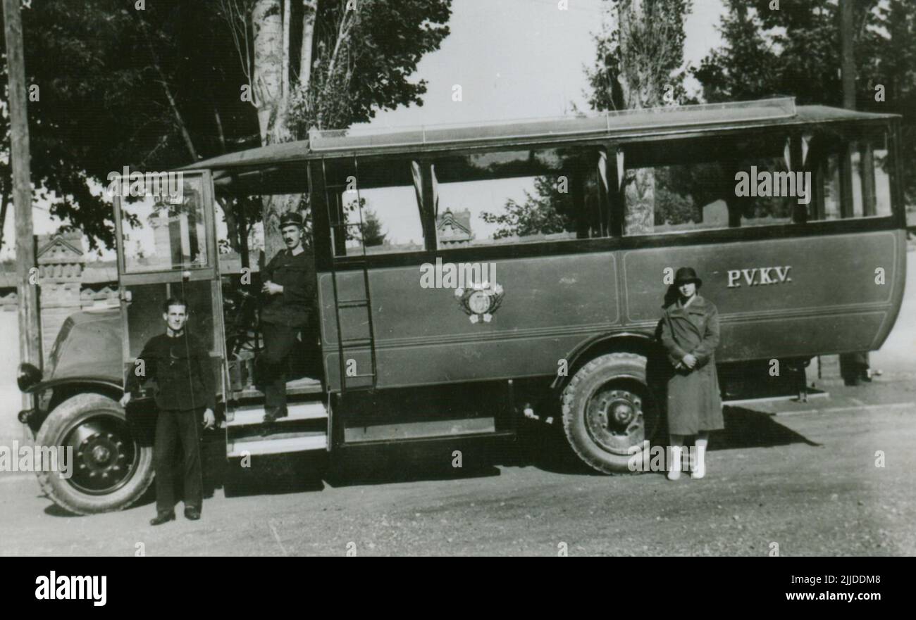 Pécs buses in the 1930s. Buses of Pécs in the 1930s. The Local History ...