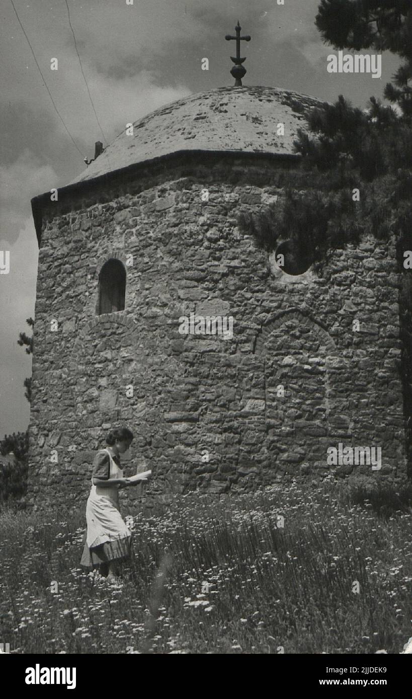 Idris baby. Postcard of Idris Baba's turbe in Pécs. The Local History ...