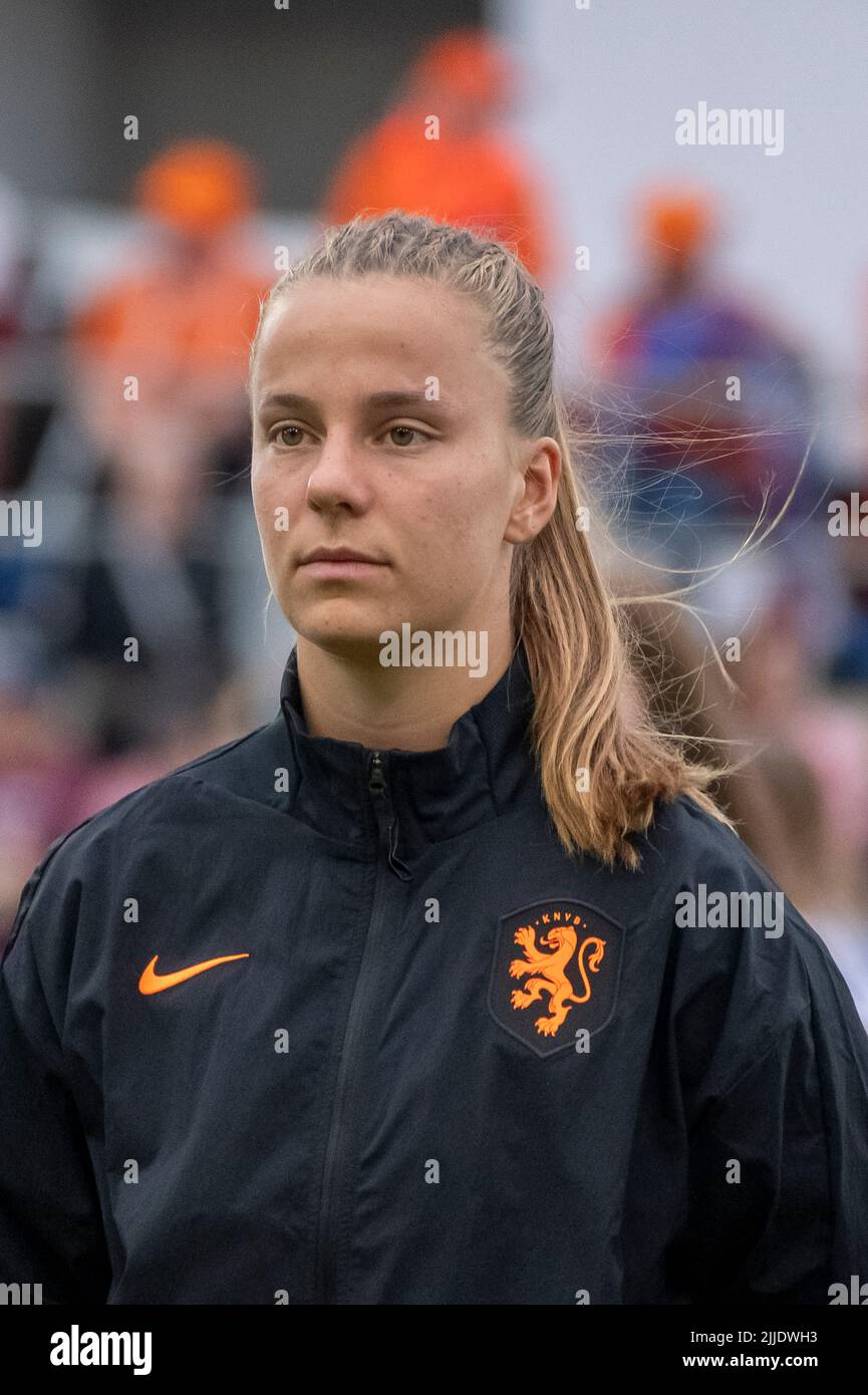 Lynn wilms hi-res stock photography and images - Alamy