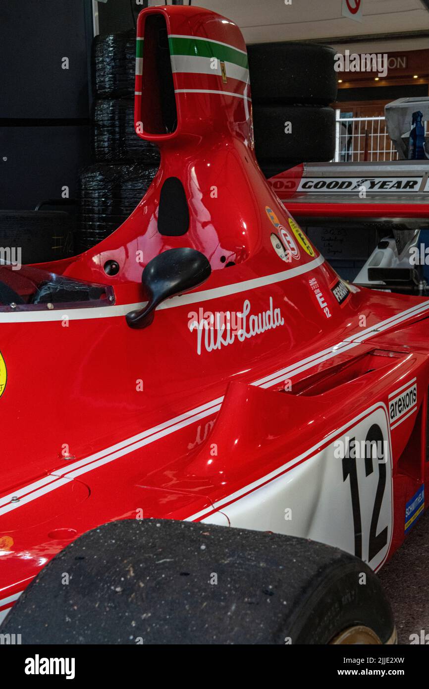 Niki Lauda's 1975 F1 title-winning Ferrari 312T in the pits of the ...