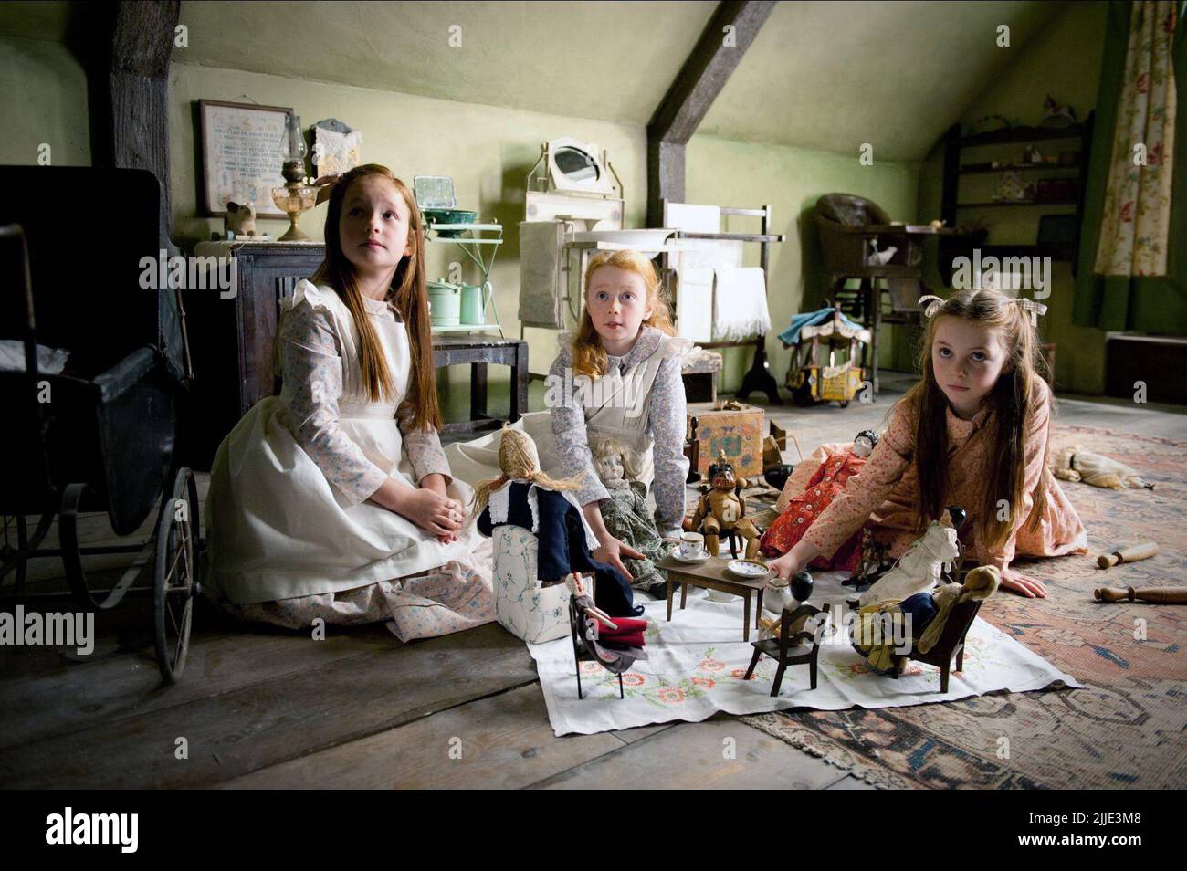 MOLLY HARMON, EMMA SHOREY, THE WOMAN IN BLACK, 2012 Stock Photo - Alamy