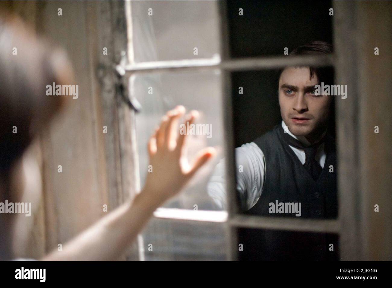 DANIEL RADCLIFFE, THE WOMAN IN BLACK, 2012 Stock Photo - Alamy