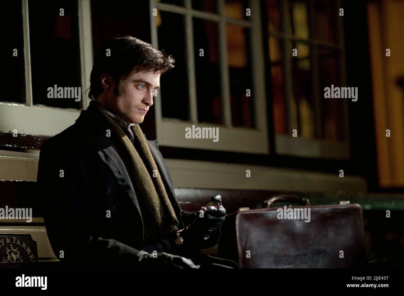 DANIEL RADCLIFFE, THE WOMAN IN BLACK, 2012 Stock Photo - Alamy