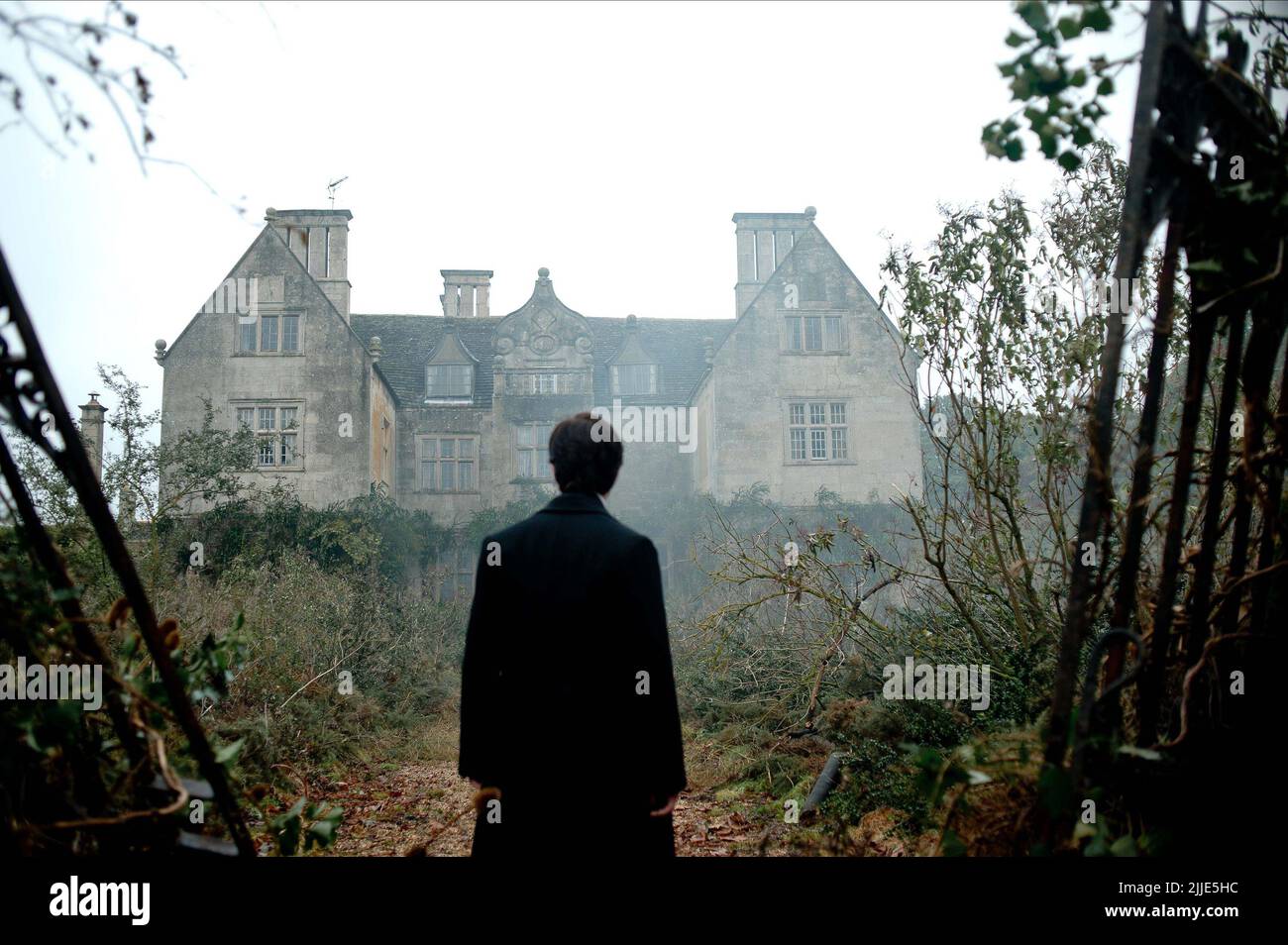 DANIEL RADCLIFFE, THE WOMAN IN BLACK, 2012 Stock Photo - Alamy