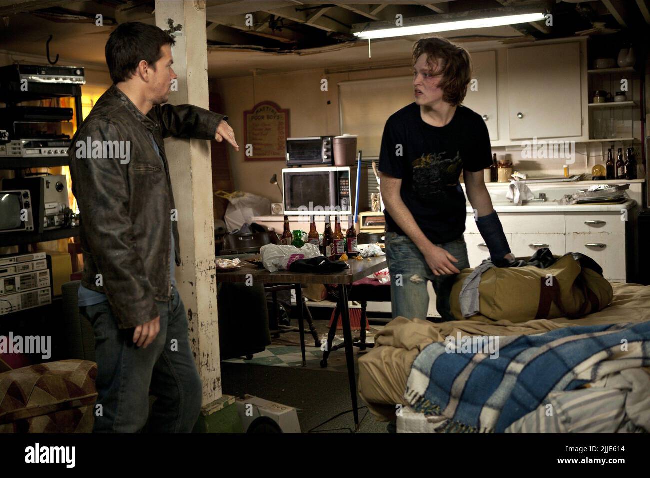 MARK WAHLBERG, CALEB LANDRY JONES, CONTRABAND, 2012 Stock Photo - Alamy