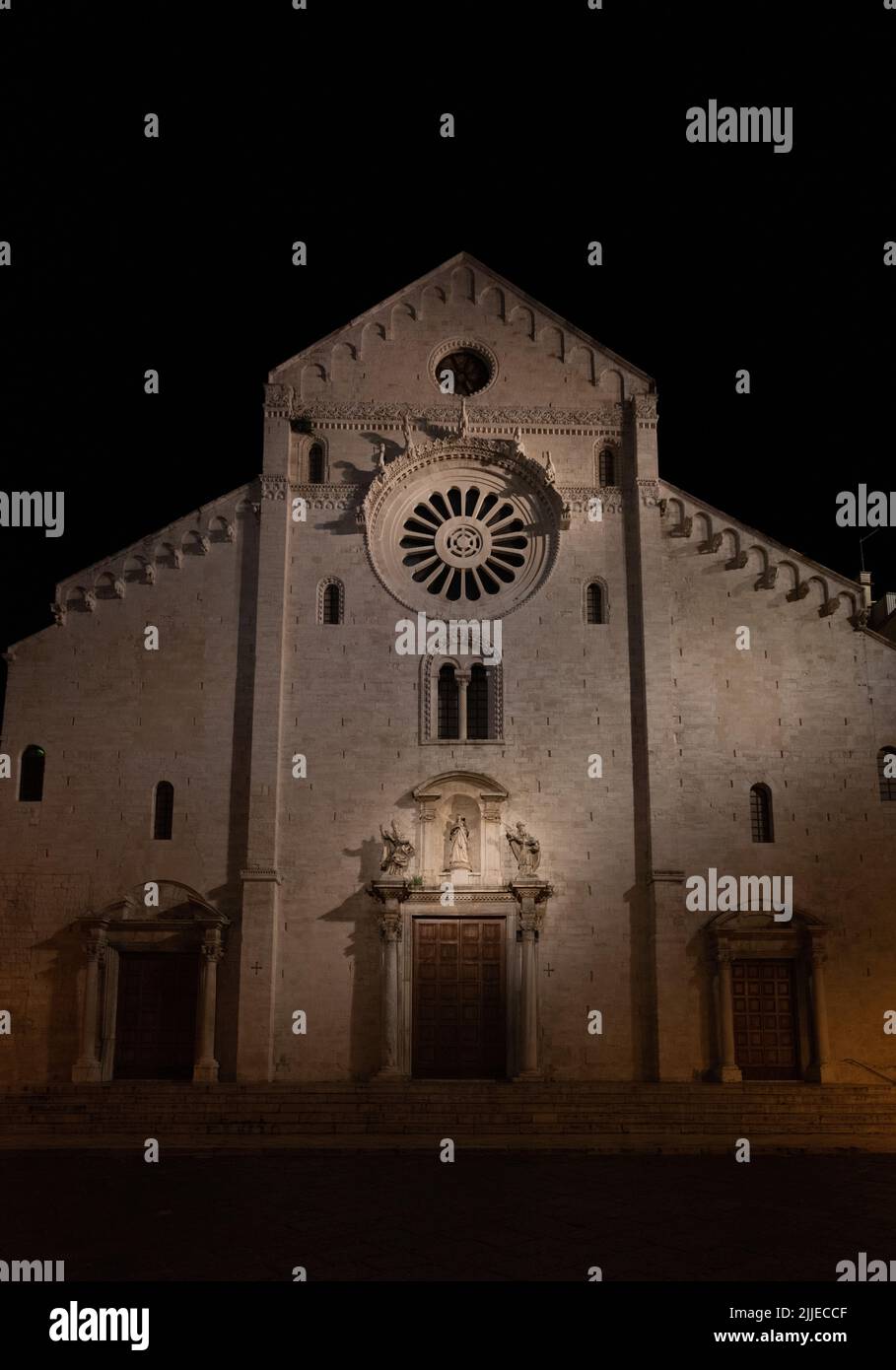 Illuminated cathedral San Sabino in Bari at night, Southern Italy Stock ...
