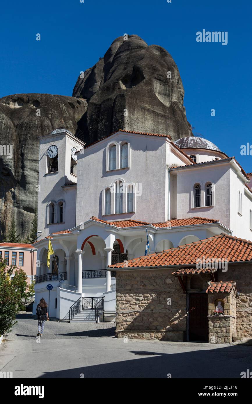 The huge rock pillars formation of Meteora over the Kastraki town ...