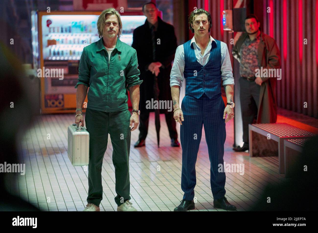 BULLET TRAIN, from left: Brad Pitt, Aaron Taylor-Johnson, 2022. ph ...