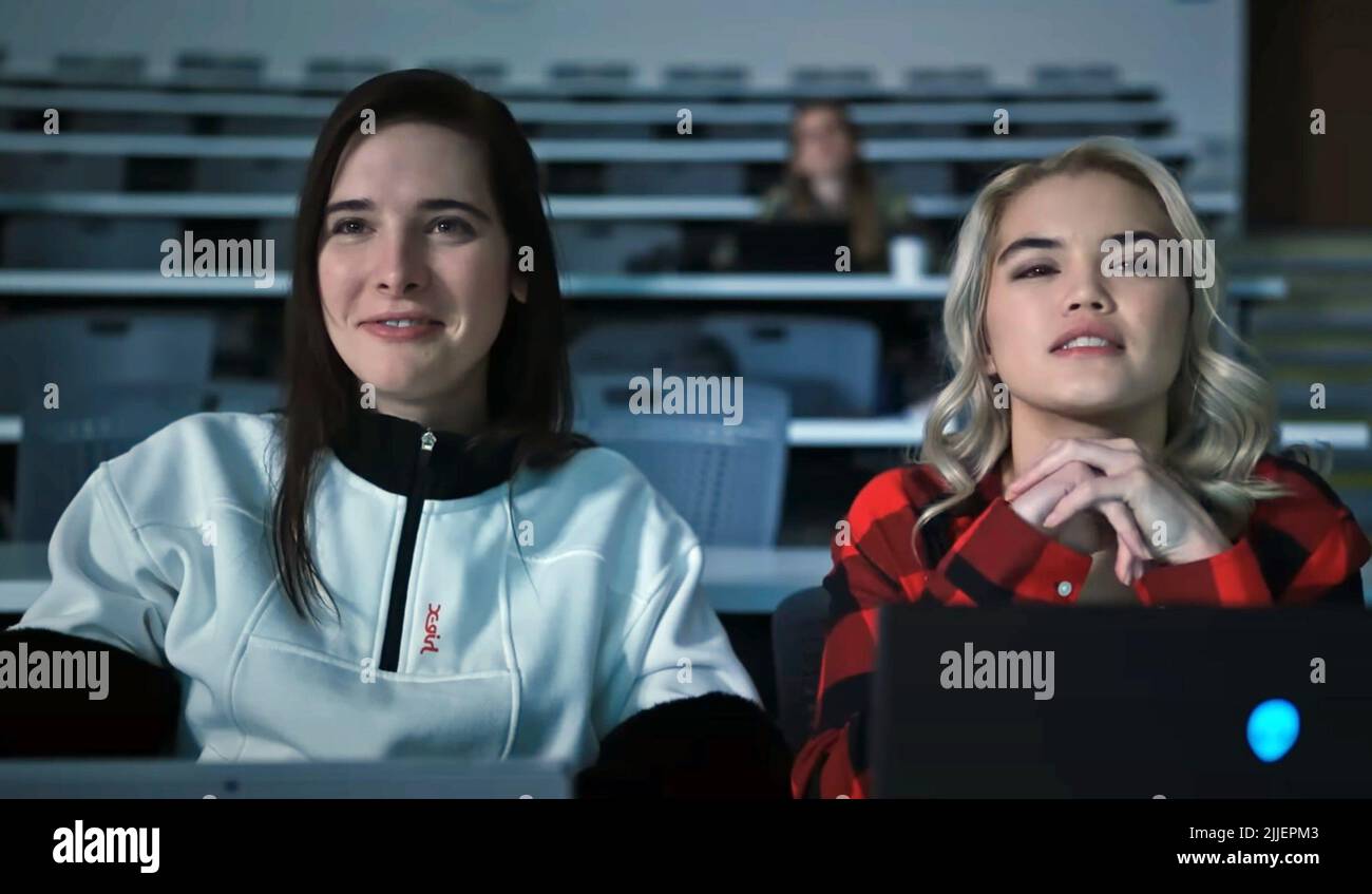 1UP, (aka ONE UP), from left: Hari Nef, Paris Berelc, 2022. © Lionsgate ...