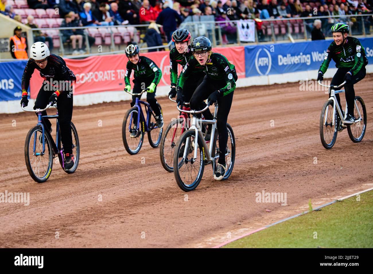 Cycle speedway hi-res stock photography and images - Alamy