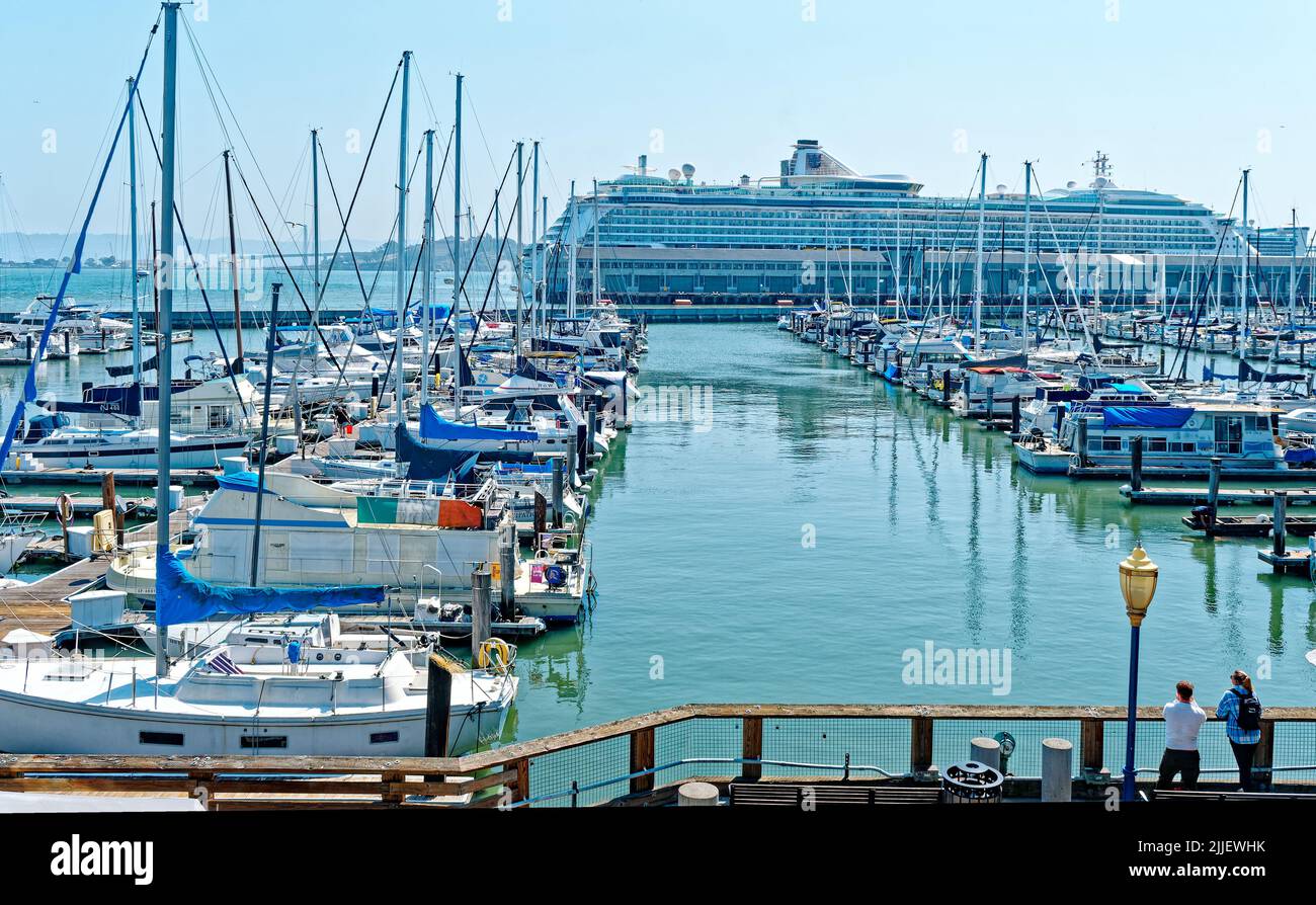 Pier 39 Marina and Cruise Ship Stock Photo - Alamy