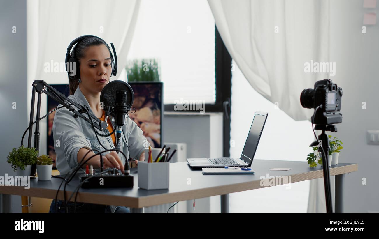 Influencer tweaking audio mixer hi-res stock photography and images - Alamy