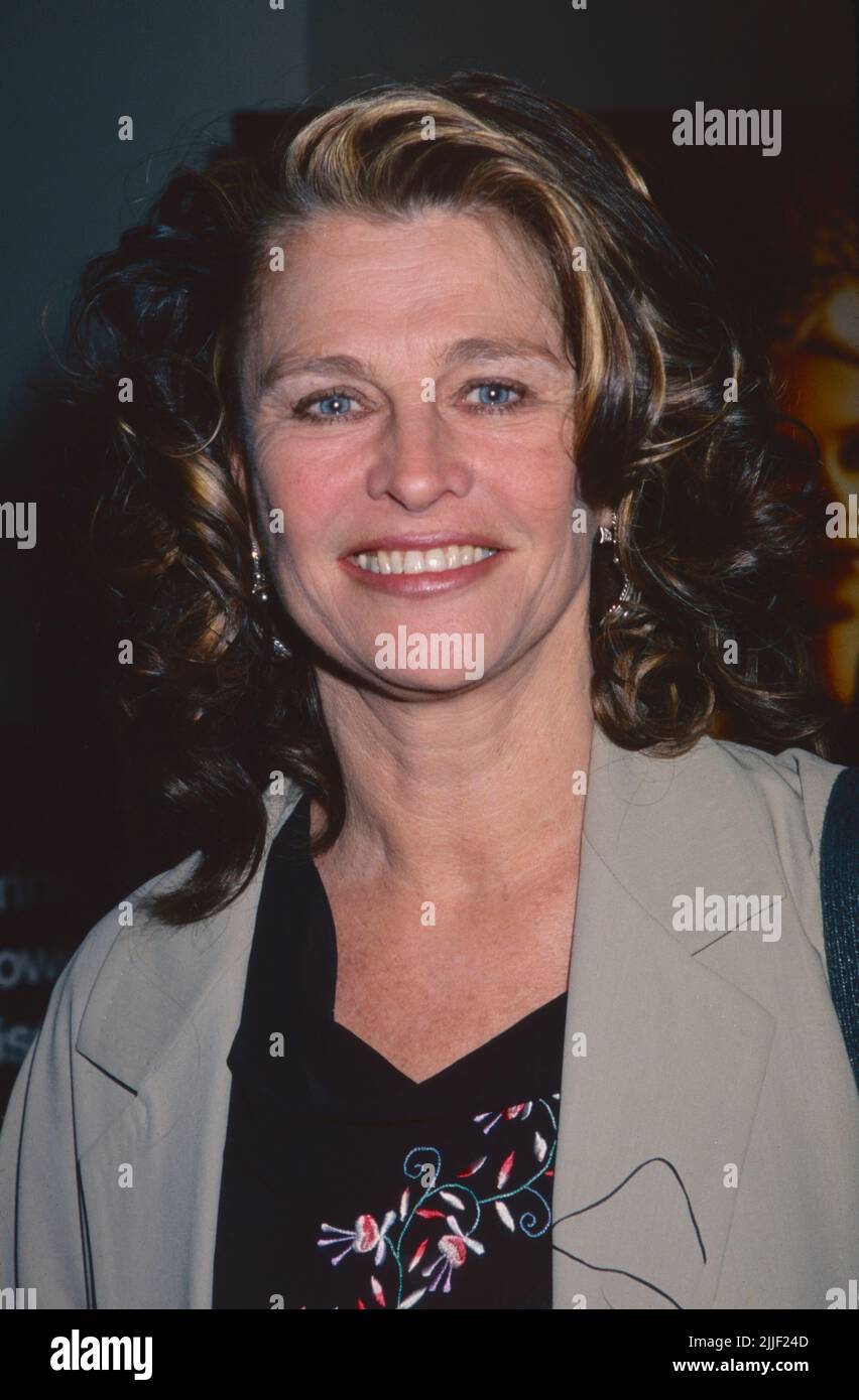 Julie Christie attends the premiere of "The Man Who Cried" at the ...