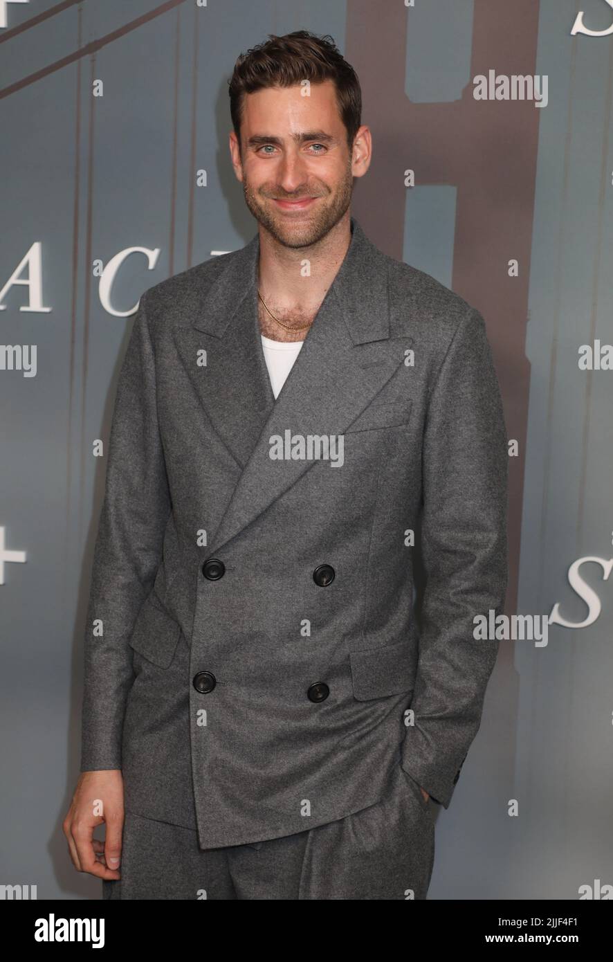 Oliver jackson cohen actor hi-res stock photography and images - Alamy