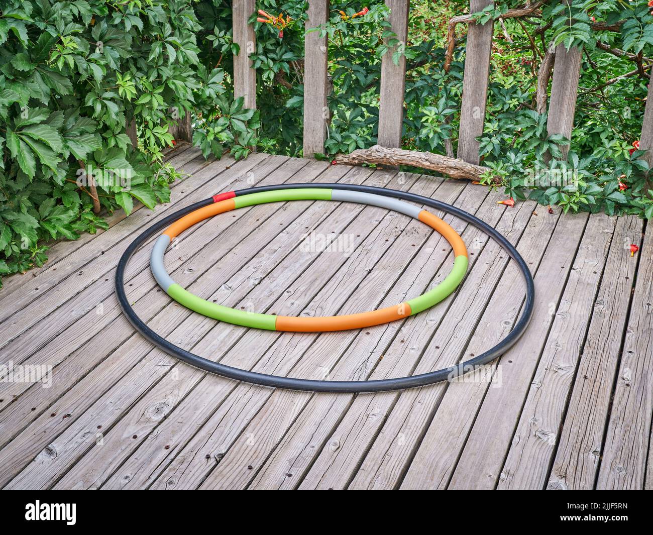 Circle sprinkler hi-res stock photography and images - Alamy