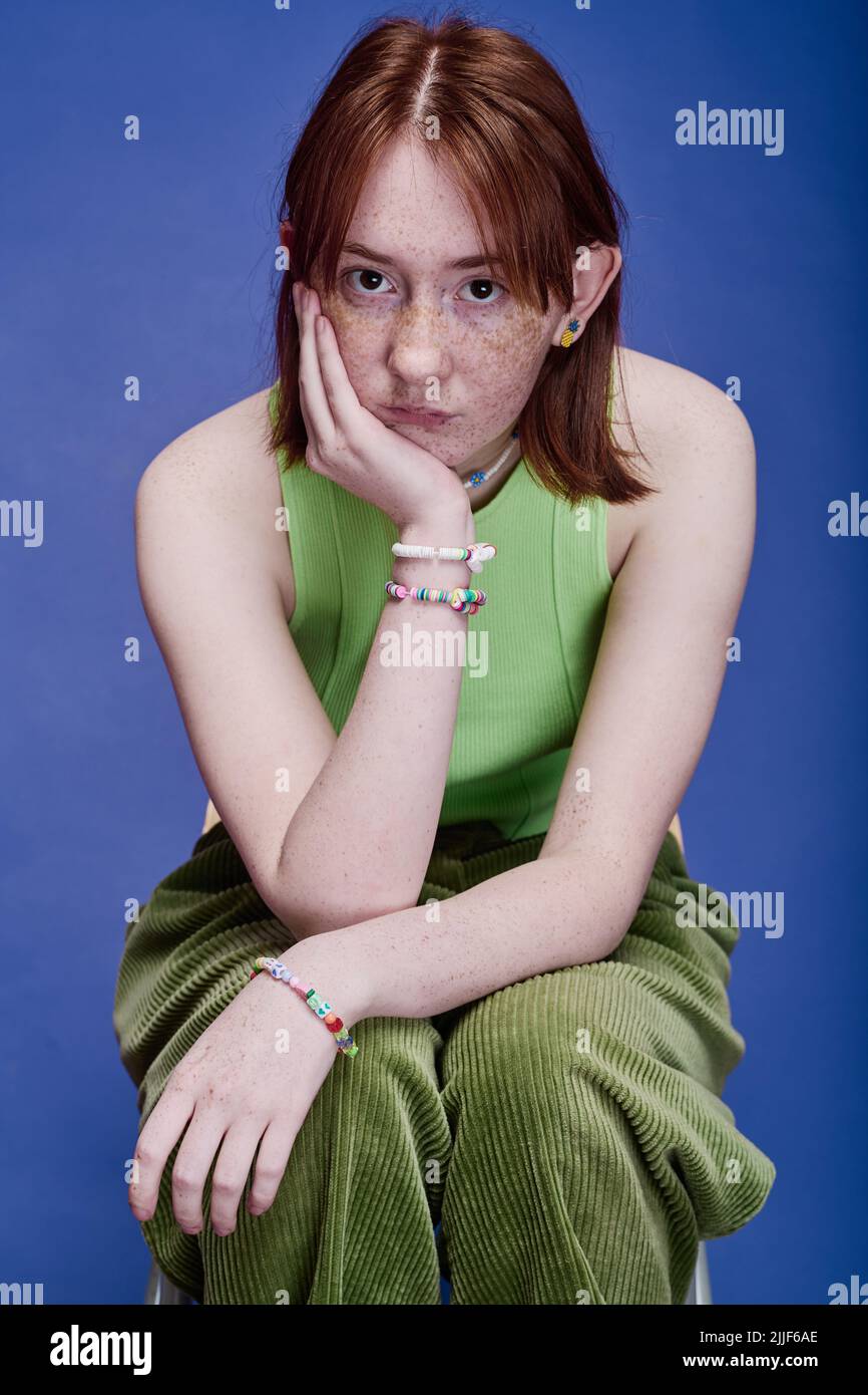 Tweens in red hi-res stock photography and images - Alamy