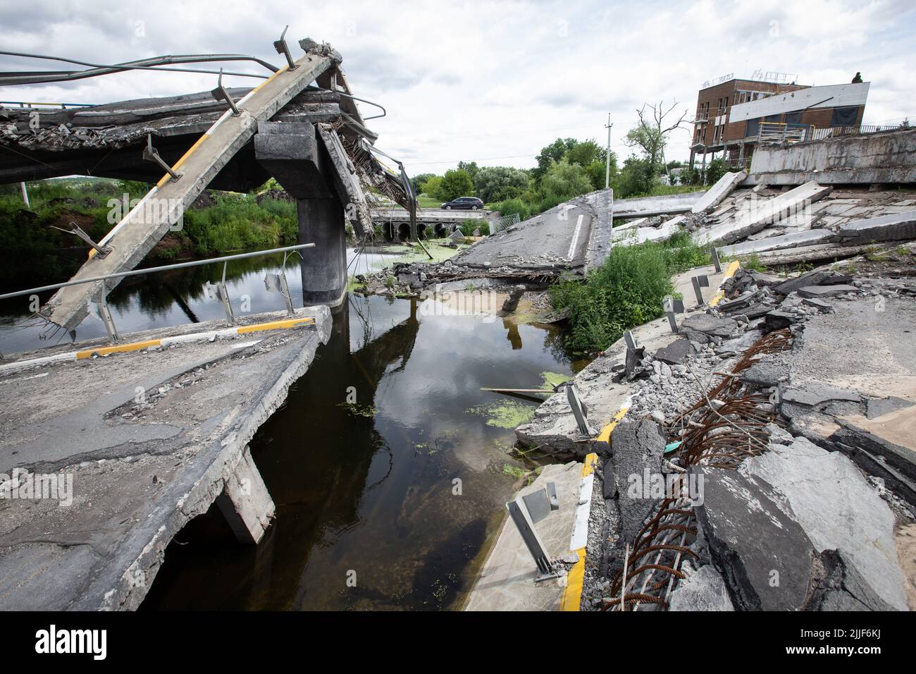 A bridge across the Irpin River was destroyed by the Ukrainian army to ...