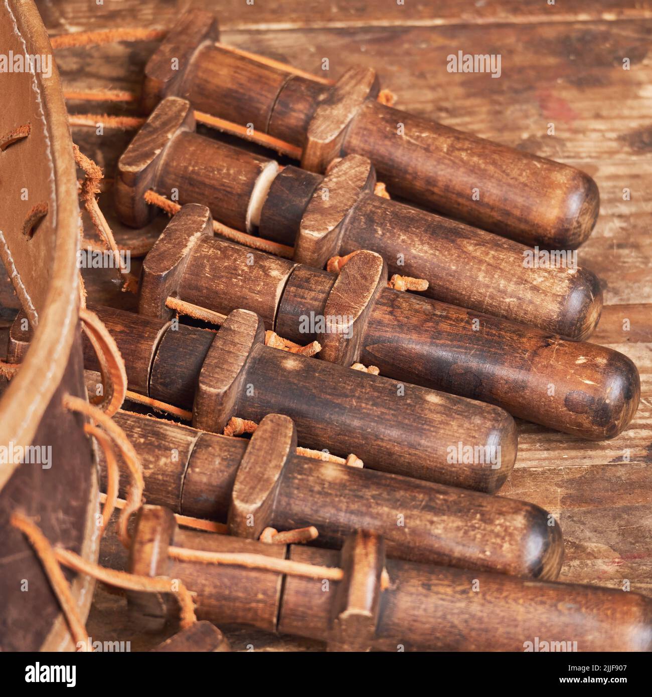 Gunpowder flask, civil war hi-res stock photography and images - Alamy