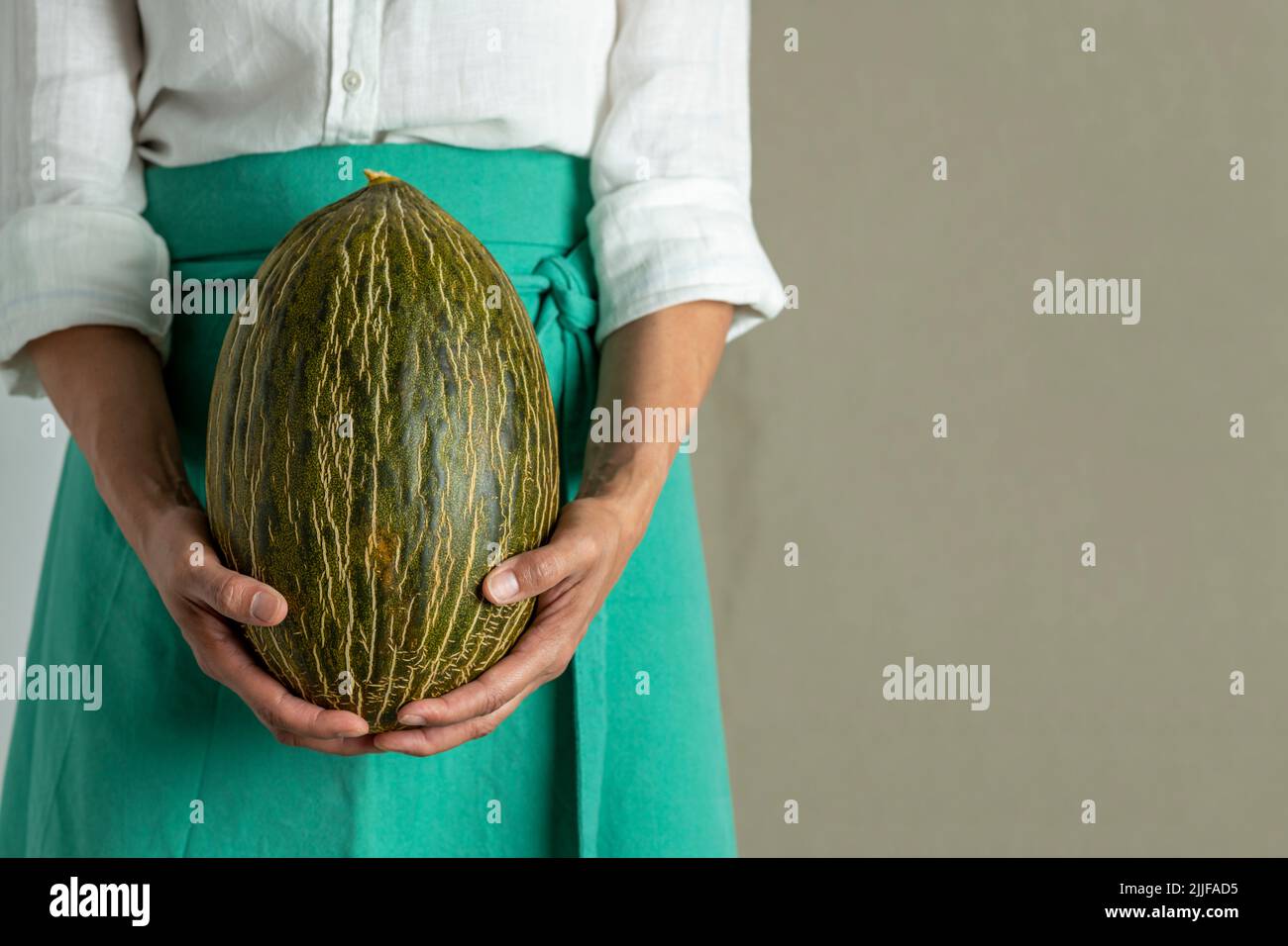 Green chef hi-res stock photography and images - Alamy