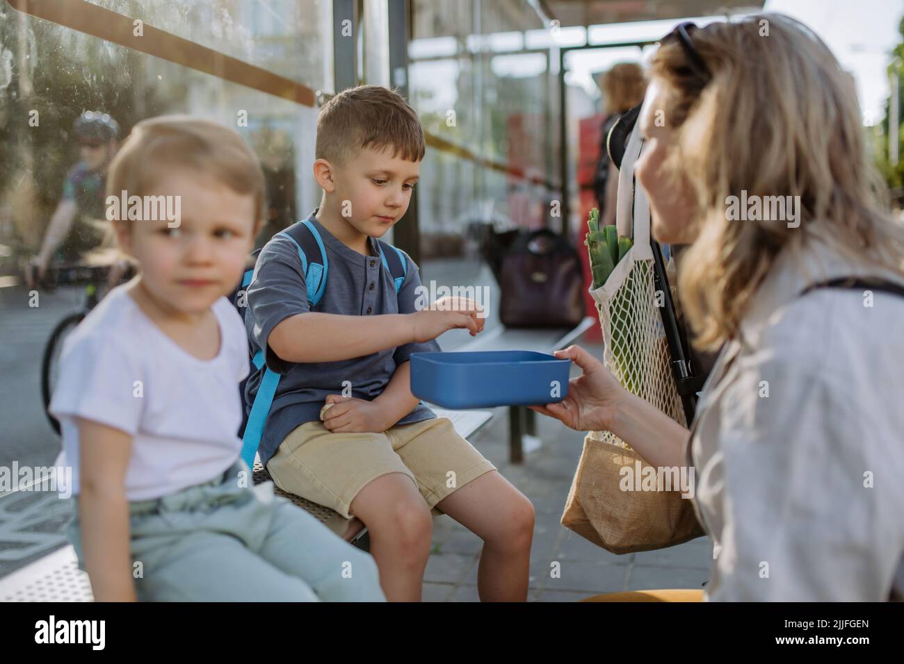 Eating in public transport hi-res stock photography and images - Alamy