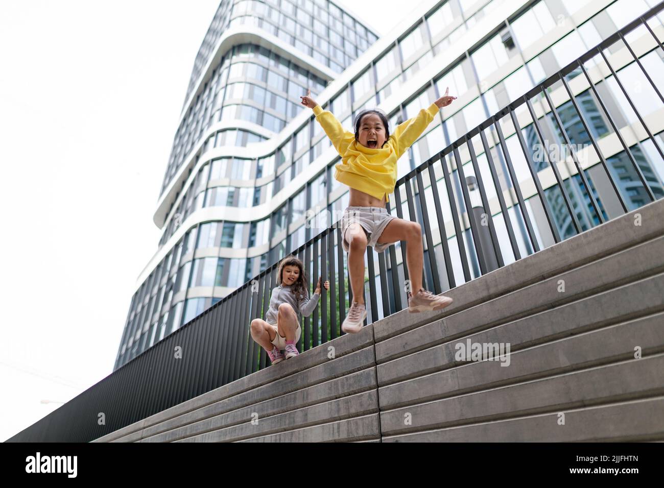Jumping from the wall hi-res stock photography and images - Alamy