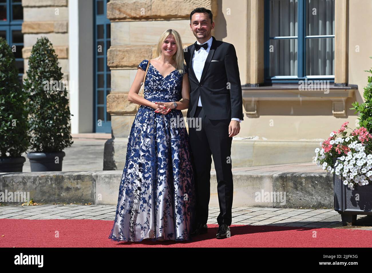 dr Silke Launert MdB CSU accompanied by Aleksandar Trifunovic Opening ... dr Silke Launert MdB CSU accompanied by Aleksandar Trifunovic Opening ...