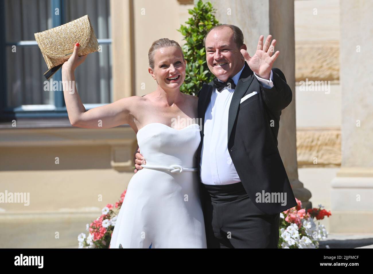 Bayreuth, Deutschland. 25th July, 2022. Wolfram Kons with his wife Alexa Apermann. Opening of ...