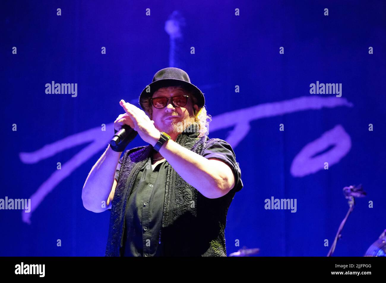 Joseph williams toto hi-res stock photography and images - Alamy