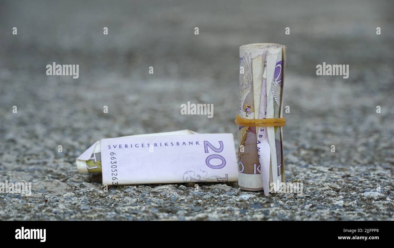 Sweden 20 kronor bill hi-res stock photography and images - Alamy