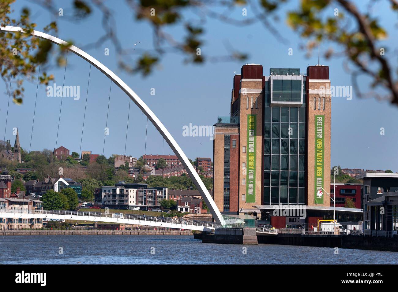 The Millennium Bridge and Baltic art gallery, Newcastle Gateshead ...