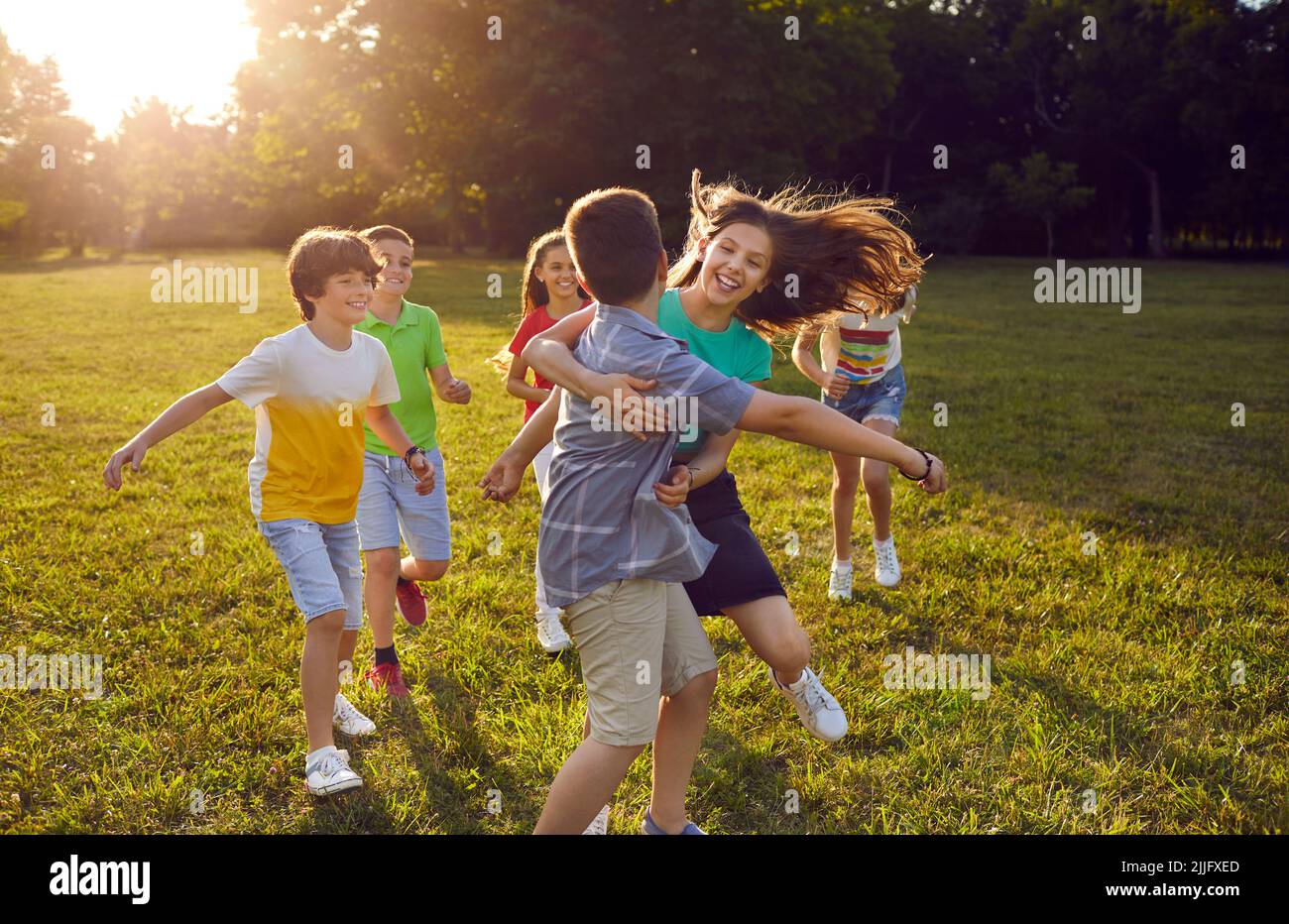 Children enjoying summer hi-res stock photography and images - Alamy
