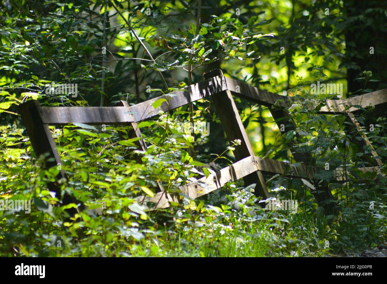 Fence fallen hi-res stock photography and images - Alamy