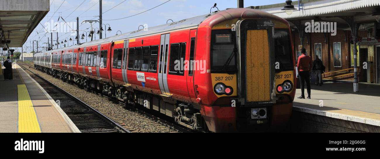 Great Northern Train at Ely station, Ely city, Cambridgeshire, England ...