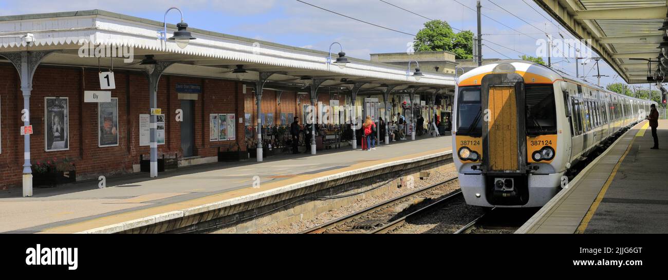 Great Northern Train at Ely station, Ely city, Cambridgeshire, England ...